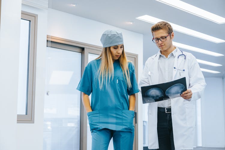 CTE After Brain Injury: Causes, Signs, & Treatment for Chronic ...